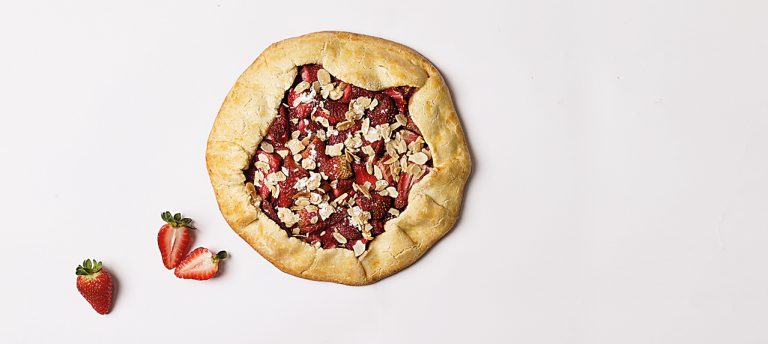 Free Form Strawberry Tart - Taste & Flavors