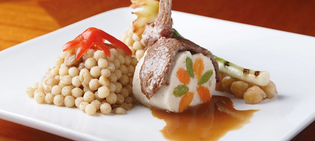 Chicken Moghrabieh with Lamb - Taste & Flavors