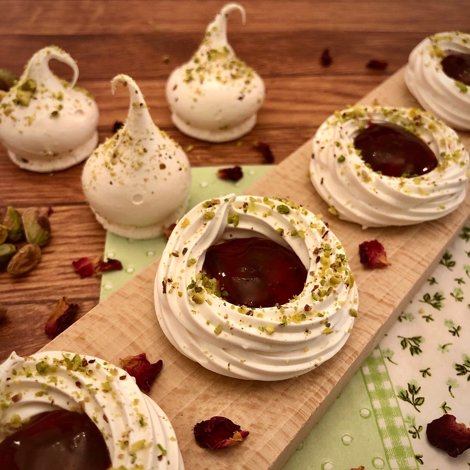 meringue pic 2 - Taste & Flavors