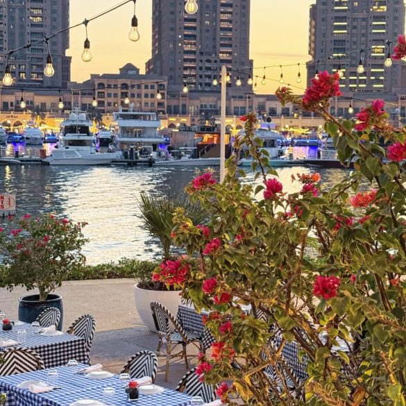 Bar du Port Doha: Where Riviera Elegance Meets Coastal Glamour