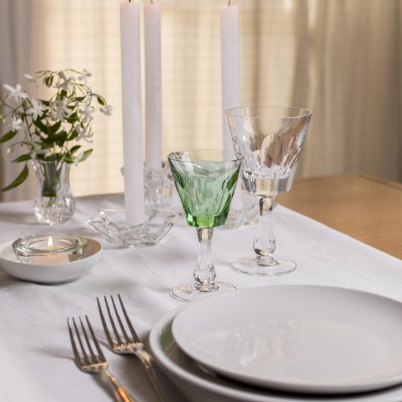 Mastering Buffet Etiquette: 14 Essential Tips to follow savoir vivre